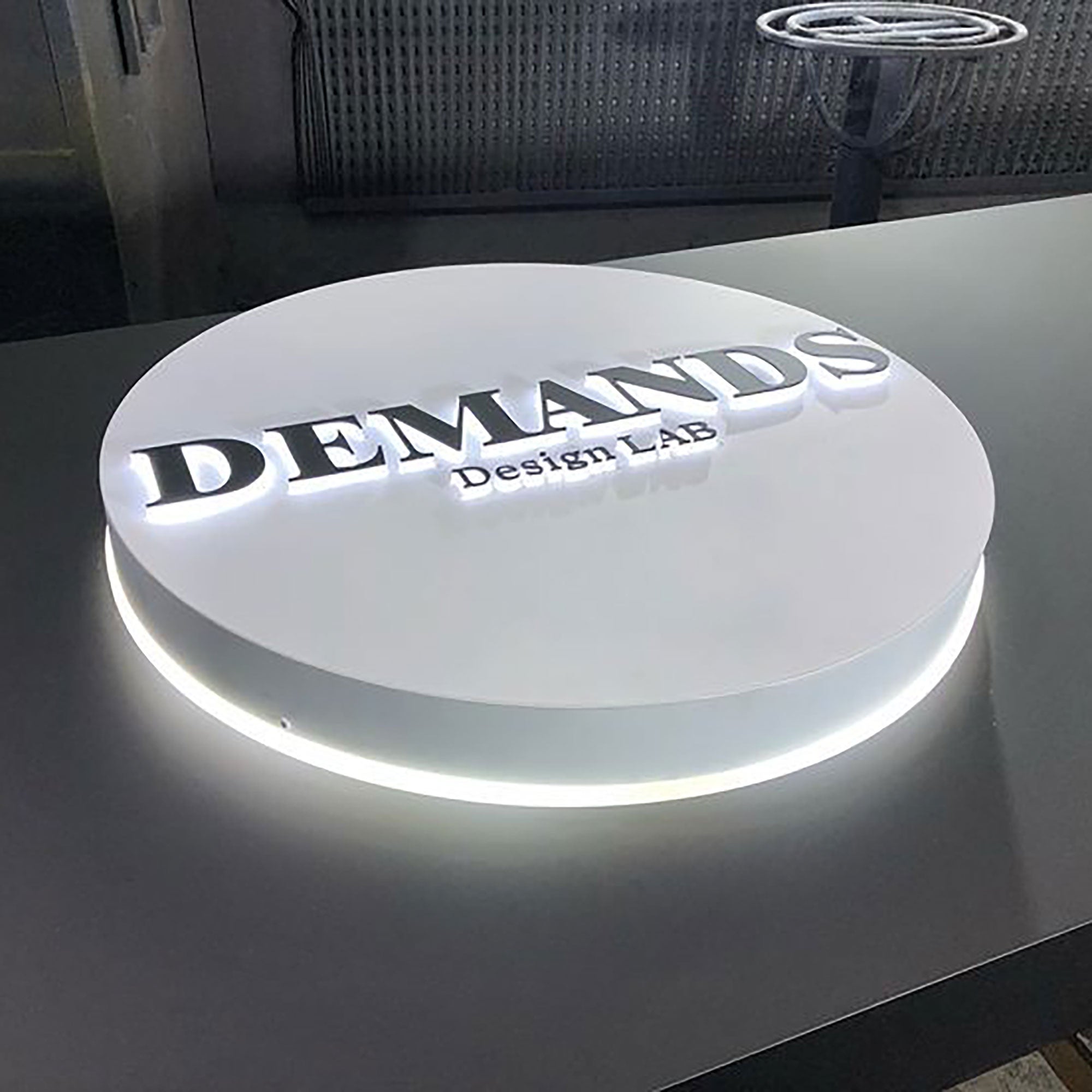Commercial custom exterior led light box front illuminated acrylic let